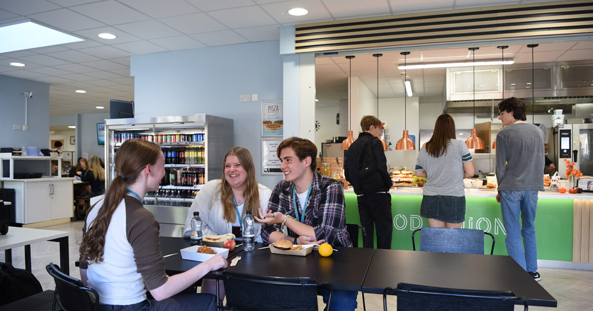Study and social spaces | Hills Road Sixth Form College